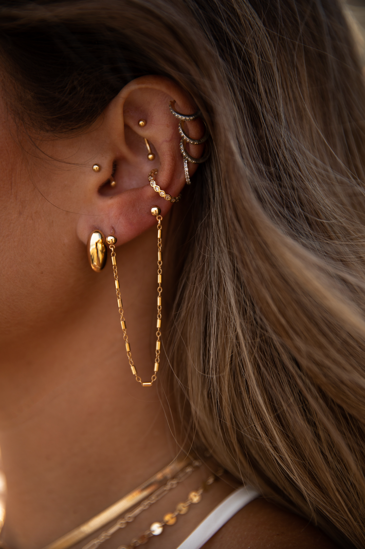 The Mini Chunky J Hoops – Jay Nicole Designs